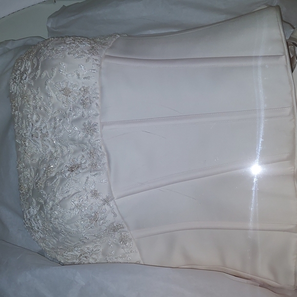 Davids Bridal Dresses Davids Bridal 2 Piece Corset Wedding Gown W
